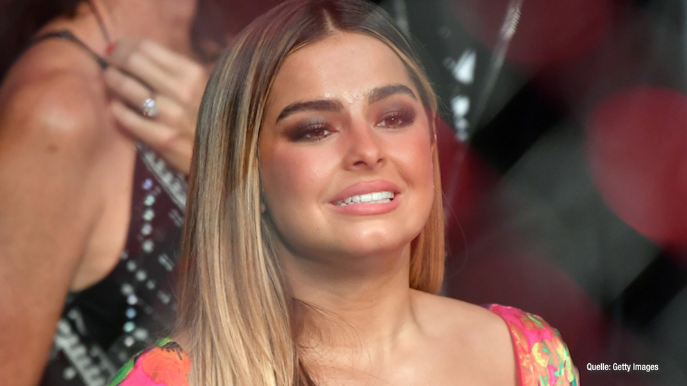 Reporterin bei Kampf der UFC: Shitstorm für Addison Rae - It'sinTV.de