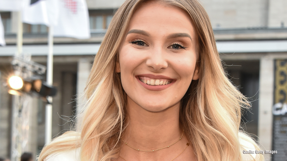 Freudentränen bei den Instagram-Beauties! Ana Johnson und Carmushka ...