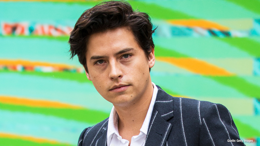 „riverdale Star Cole Sprouse Darum Geriet Er In Schlägerei Itsintvde