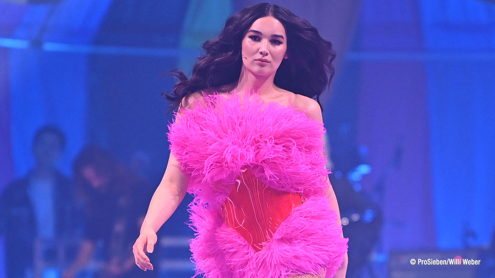 Transgender-Model Alex gewinnt GNTM 2021: Wie reagiert das Netz? - It ...