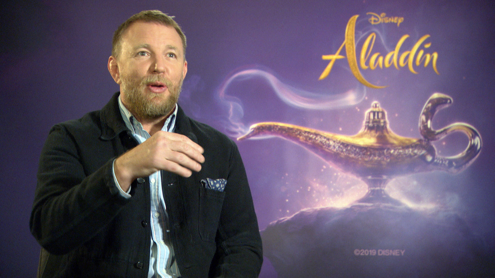 Disney-Realverfilmung: "Aladdin" brachte Guy Ritchie zum Weinen - It ...