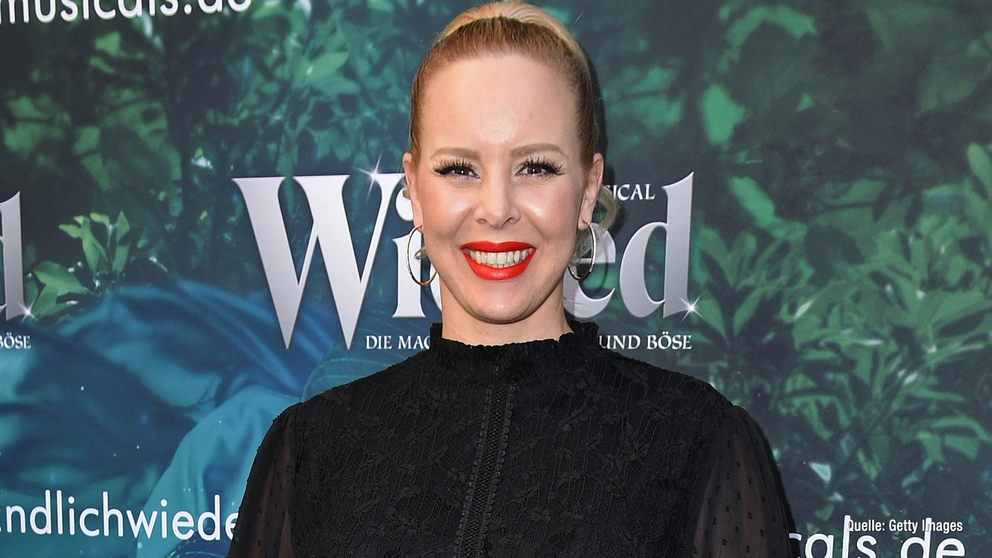 „Let’s Dance“-Star Isabel Edvardsson: Stress mit Babypfunden? - It'sinTV.de